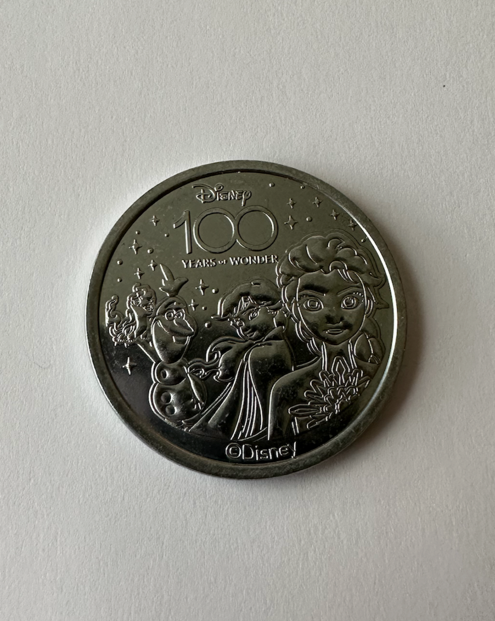 Disney 100 Years of Wonder Celebration Frozen Anna Elsa Olaf Coin Meda ...
